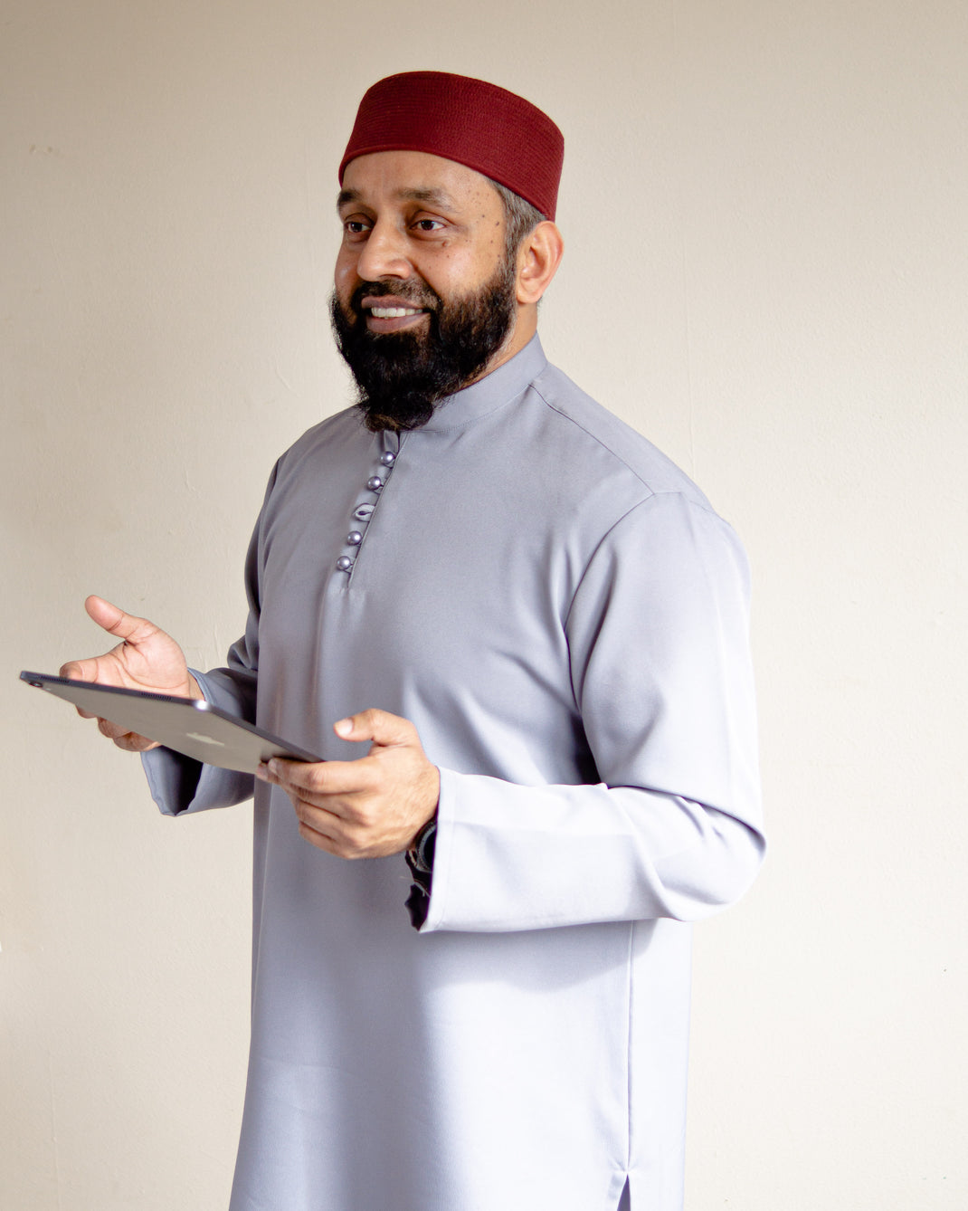 Your Guide – Addeen Tours